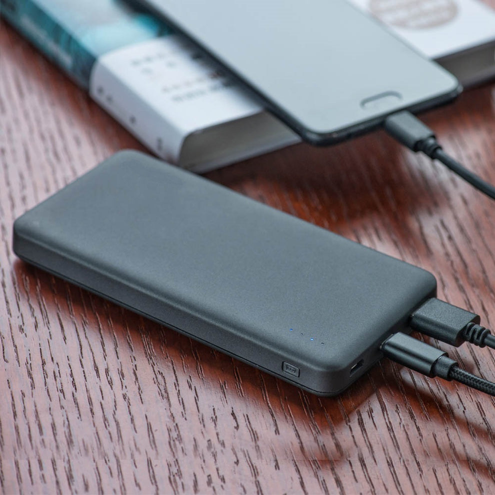 SunJack 18W 10000mAh Powerbank Battery with USB-C and 3.0 QuickCharge